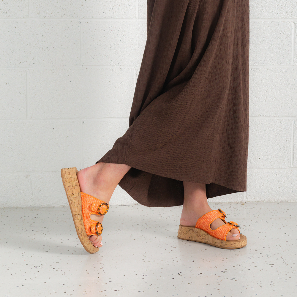 Ferro Orange Slides by Los Cabos – Shouz