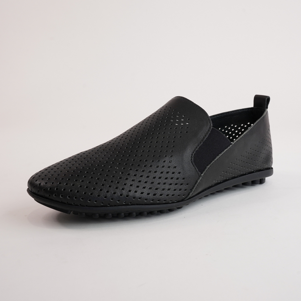 Bescara Black Leather Flats – Shouz